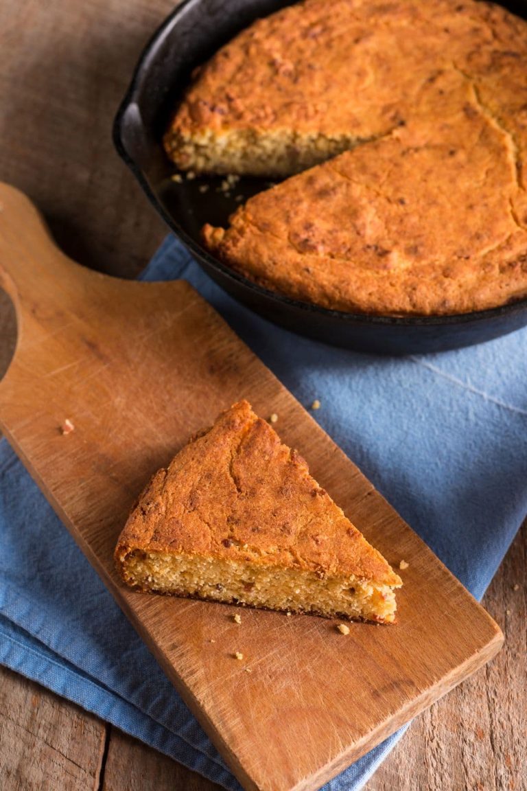 Easy Pioneer Woman Cornbread With Creamed Corn Recipe